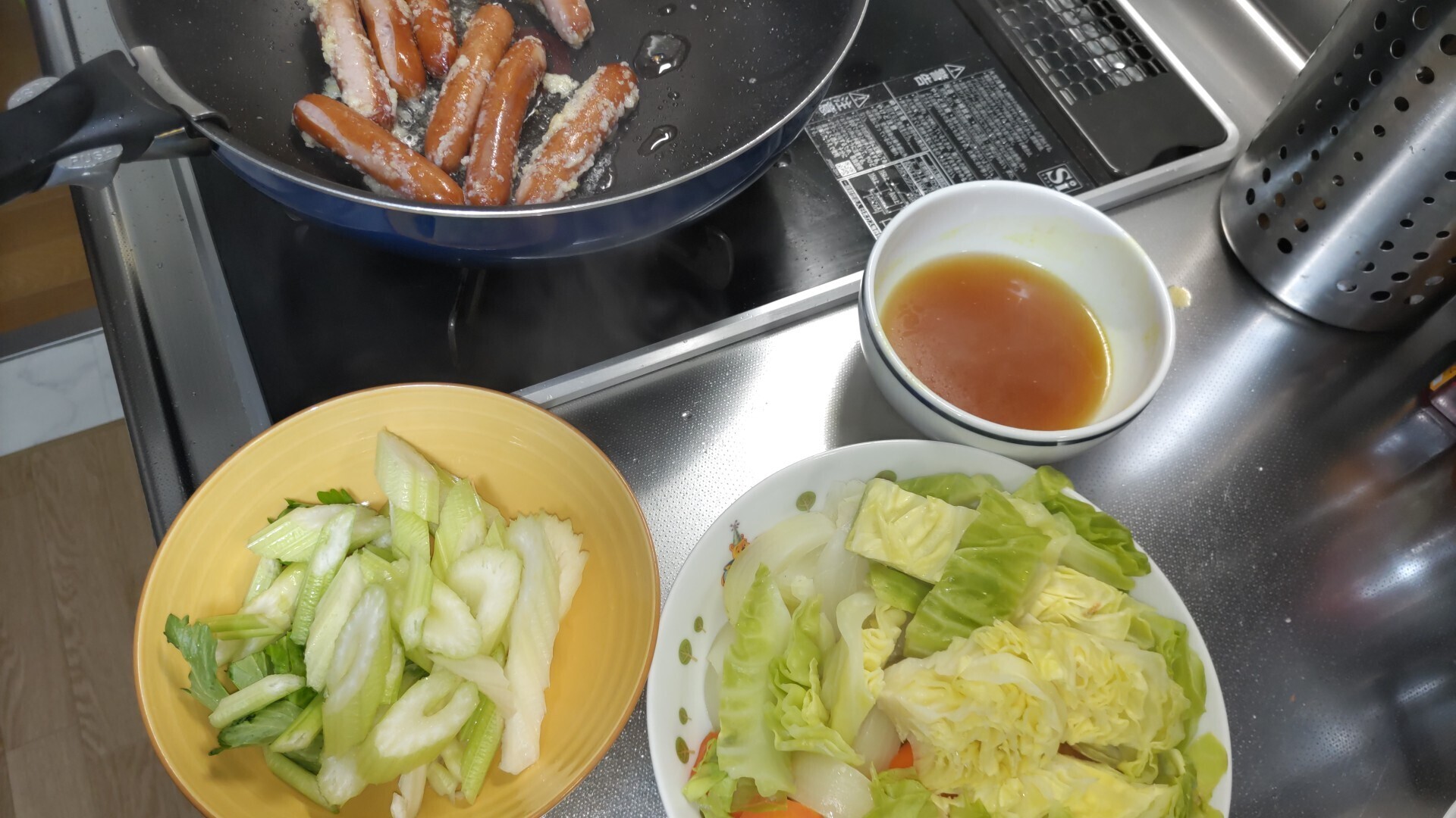 一日一品 焦がしニンニク＆生姜の野菜たっぷり~体に染み渡るトマトポトフ: 料理に挑戦 一日一品